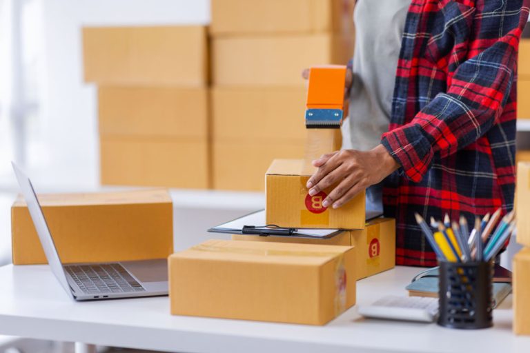 E-commerce Industry - Arca Labeling & Marking